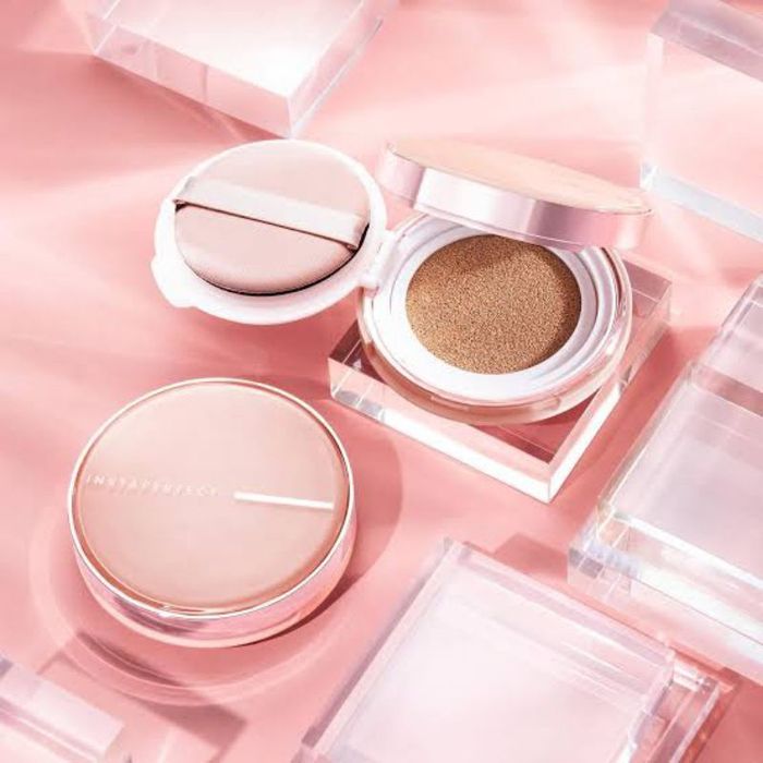 3 Cushion Terbaik untuk Lebaran 2024 Bikin Wajah Flawless Tahan Lama - Stylo