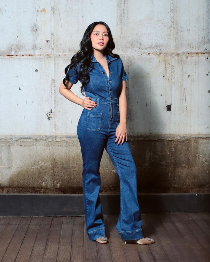 Rachel Vennya Pakai Jumpsuit Ketat Pamer Body Aduhai Jadi Sorotan ...