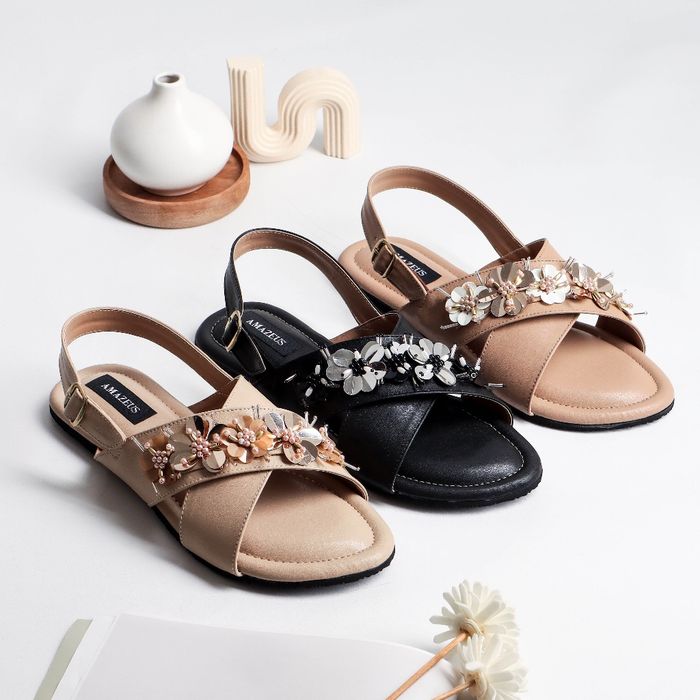 3 Rekomendasi Sendal Buat Kondangan yang Fashionable, Harga Mulai Rp100 ...