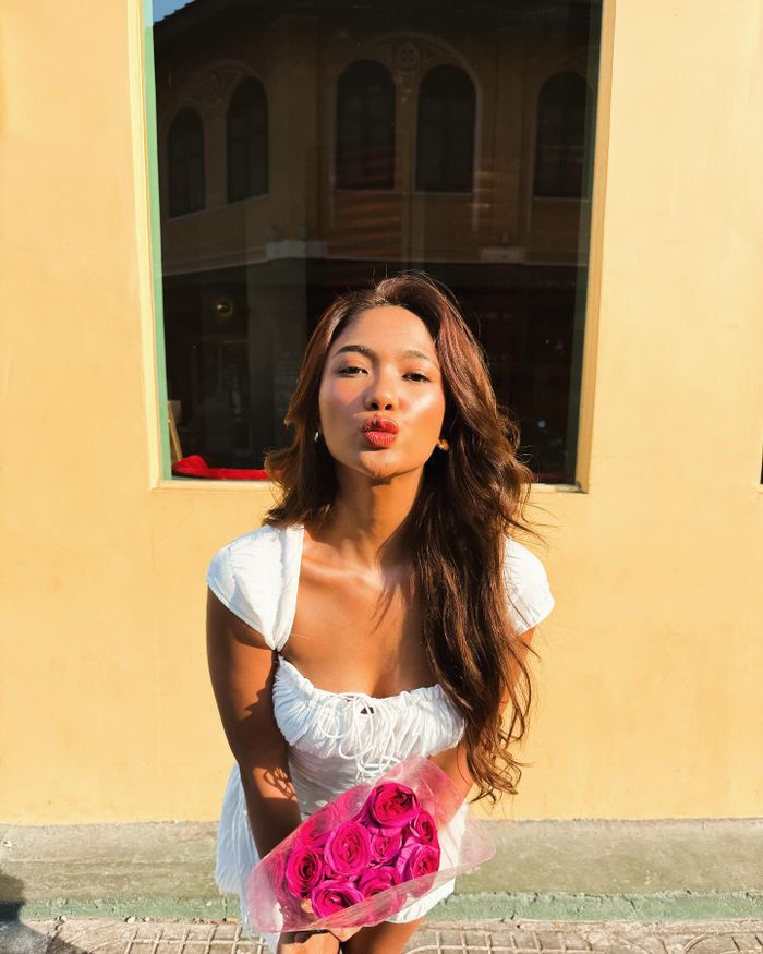 Seksi Luar Biasa, Intip Tampilan Marion Jola Pakai Mini Dress Pamer Kulit Eksotis - Semua ...