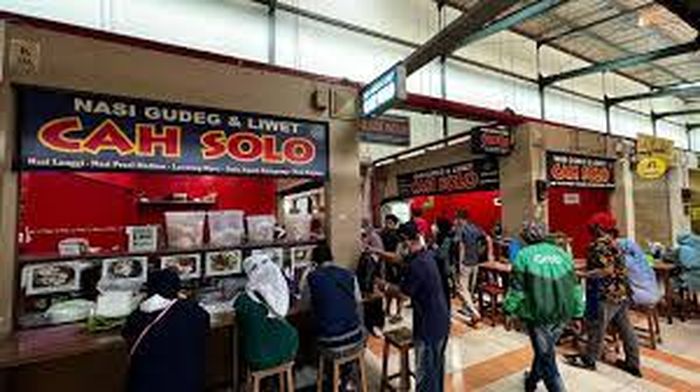 Semuanya Enak! Ini Kuliner yang Wajib Kamu Coba di Pasar Modern BSD - Stylo
