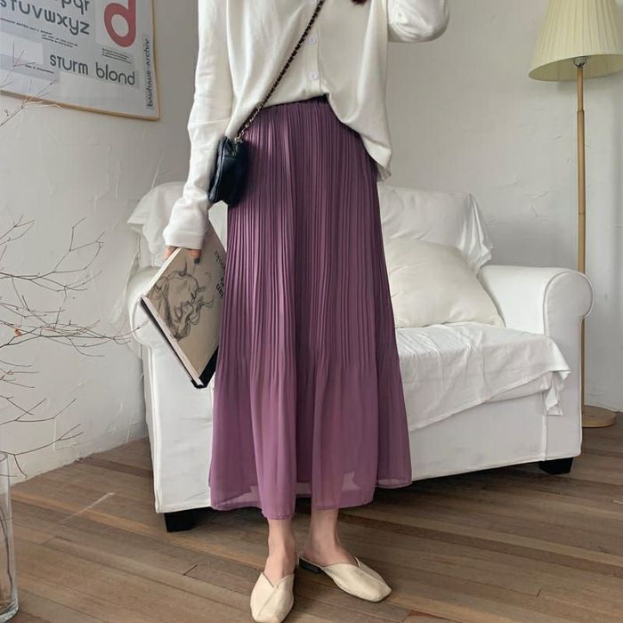 3 Model Rok Ini Agar Perut Terlihat Lebih Ramping, Wajib Punya - Stylo