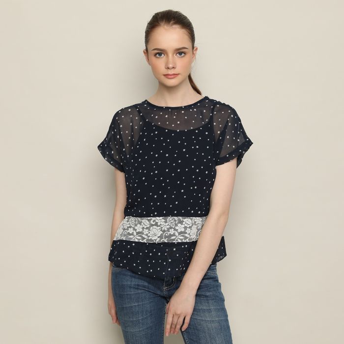 3 Model Baju Wajib Punya untuk Lengan Besar Tampil Modis Setiap Saat ...