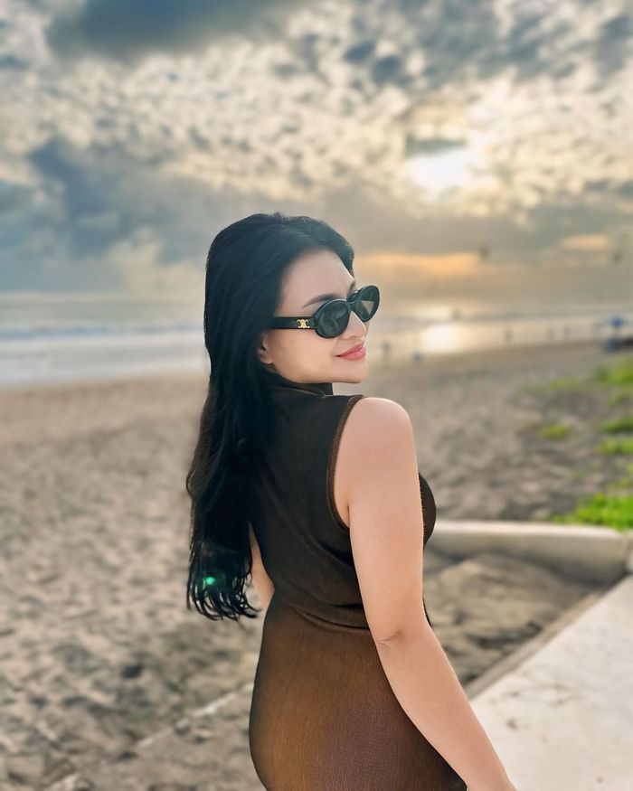 Makin Body Goals, Nathalie Holscher Curi Perhatian dengan Outfitnya ...