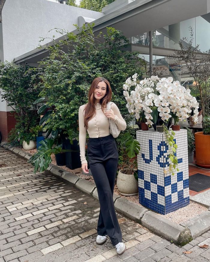 Body Ramping Buat Salfok, Gaya Modis Aaliyah Massaid Banjir Pujian Netizen!