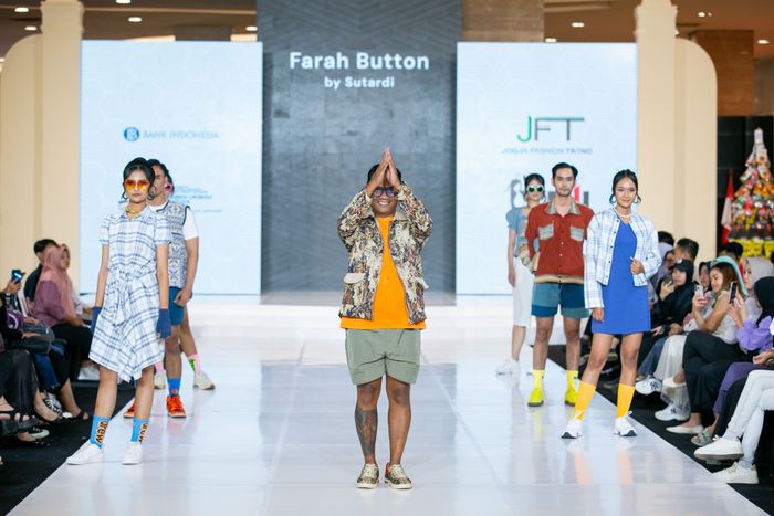 Jogja Fashion Trend 2024, Farah Button by Sutardi Hadirkan Koleksi ...