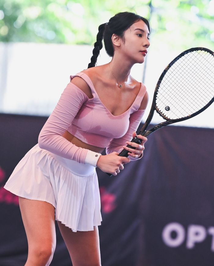 Ketek Basah Main Tenis, Foto Seksi Anya Geraldine Tuai Beragam Komentar - Semua Halaman - Stylo