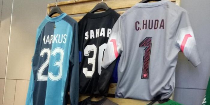 Kostum Legendaris Timnas Indonesia Mejeng di ISEF 2018 - Bolasport.com