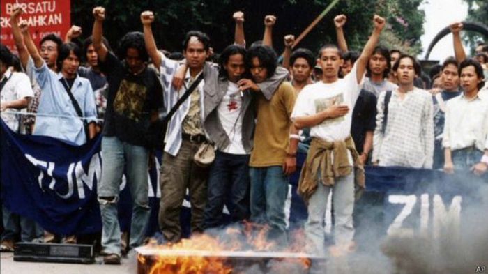 Hari Ini Dalam Sejarah 21 Mei 1998 Soeharto Lengser Keprabon Dan Kronologi Desakan Gerakan