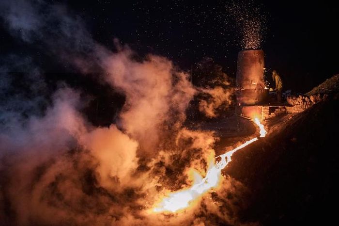 Jokowi Keluarkan Limbah Batu Bara dan Sawit dari Kategori Berbahaya - Semua Halaman - National ...