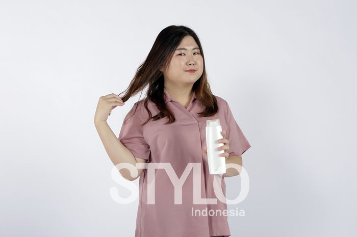 CLEAR Hadirkan Inovasi Baru, Manfaat Niacinamide untuk Kulit Kepala - Stylo