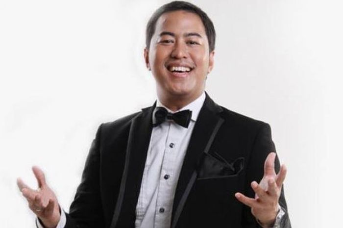 Punya Hobi Sama, Pandji Pragiwaksono dan Anak Koleksi Mainan Star Wars