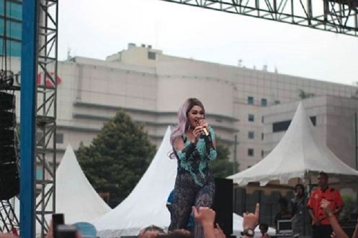 Jenita Janet Sudah 2 Tahun Terakhir Rutin Alami Kejadian Mistis