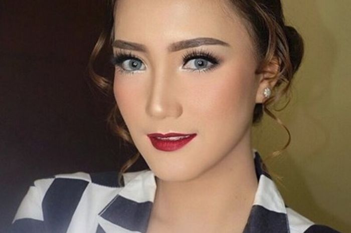 Unggah Foto Pre-wedding, Erica Putri Justru Dibuat Geram Oleh Netizen