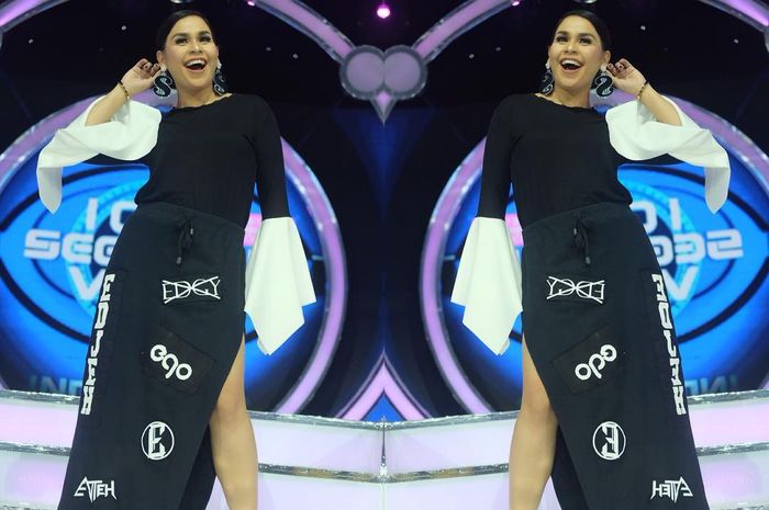 Suka dengan Gaya Natural? Contek Tampilan Fasad Milik Melanie Ricardo ...