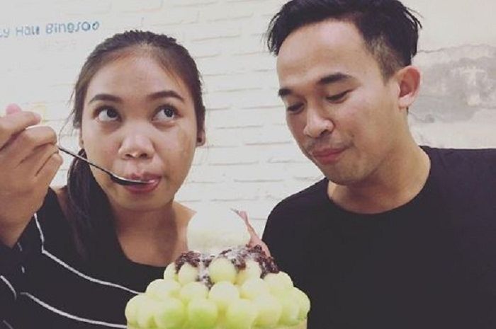 Berulang Tahun Hari Ini, Begini Ucapan Nyeleneh Anwar untuk Mumuk Gomez Berulang Tahun Hari Ini, Begini Ucapan Nyeleneh Anwar untuk Mumuk Gomez