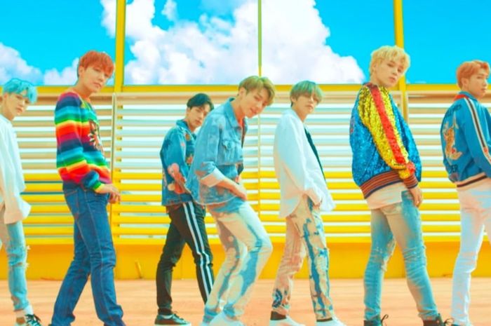 Daebak! BTS Jadi Grup Tercepat yang Sukses Raih 400 Juta Viewers!