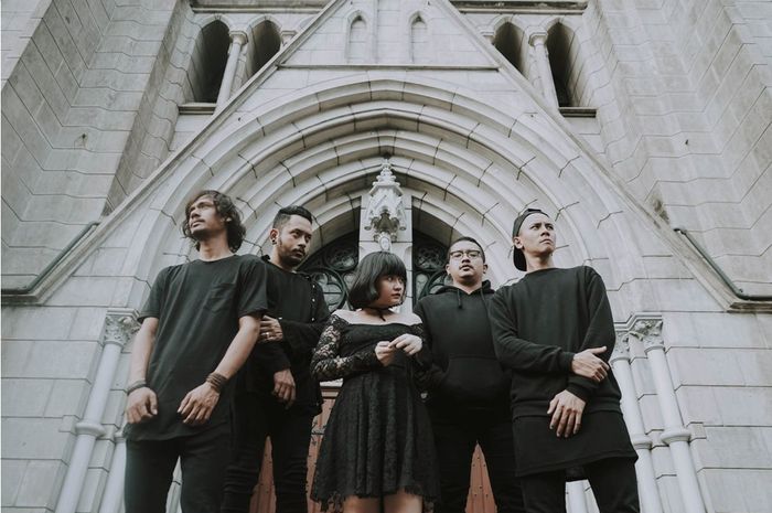 Stereo Wall Rilis Video Klip Single Terbaru yang Berjudul Forever - Hai