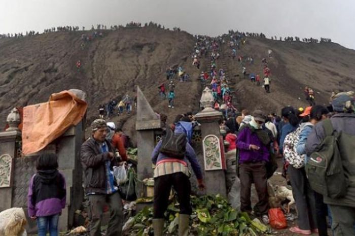 Traveling ke Gunung Bromo Yuk, Mau Ada Festival Adat Suku Tengger