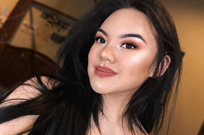 OOTD Shafa Harris dari Gaya Rebel Hingga Tampil Feminin, Seksi Abis!