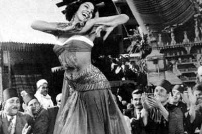 Wanita Penari Perut di Balik Pertempuran Antara Nazi dengan Inggris ...