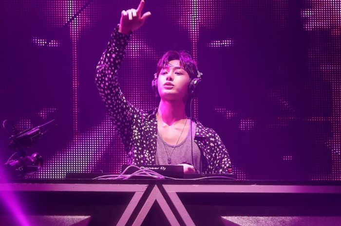 Dikenal Sebagai DJ H.One, Hyungwon MONSTA X Kolaborasi Bareng DJ Top Eropa