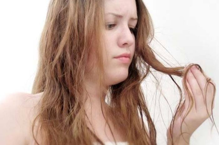 5 Cara Gampang Merawat Rambut Supaya Kembali Sehat Dan Berkilau