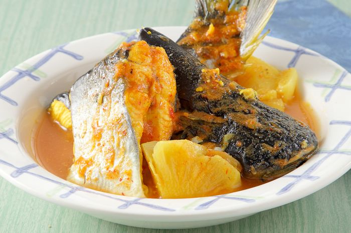 Yuk, Sajikan Ikan Masak Kuah Asam Ini Hanya dengan 3 Langkah Mudah Saja ...