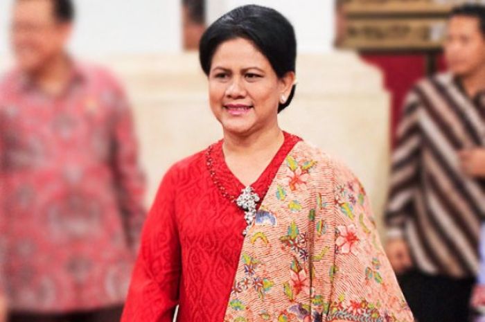 Penampilan Cantik Iriana Jokowi di Acara Opening Ceremony Asian Para Games 2018