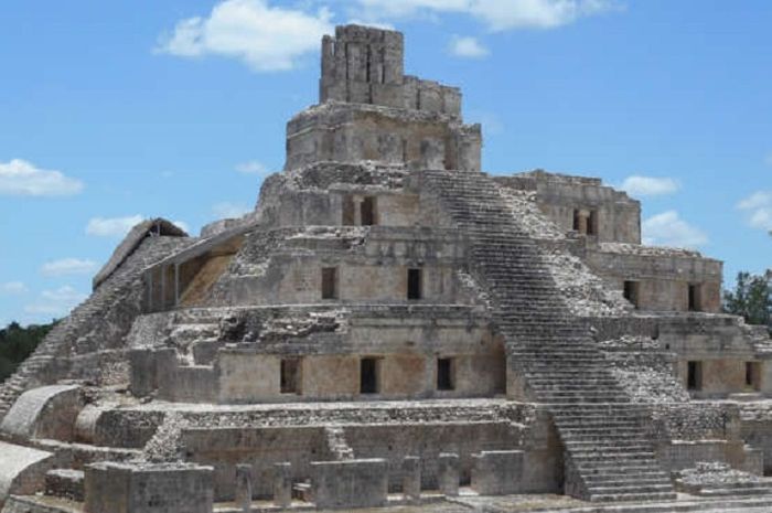 Maju dalam Berbagai Bidang, Akhirnya Terungkap Penyebab Runtuhnya ...