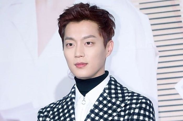 Yoon Doojoon HIGHLIGHT Berangkat Wamil Minggu Ini, Drama Let's Eat 3 ...
