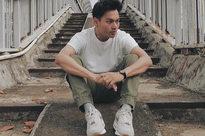 Rendy Pandugo Ungkapkan Kekecewaannya Pasca Tampil dalam Sebuah Acara ...
