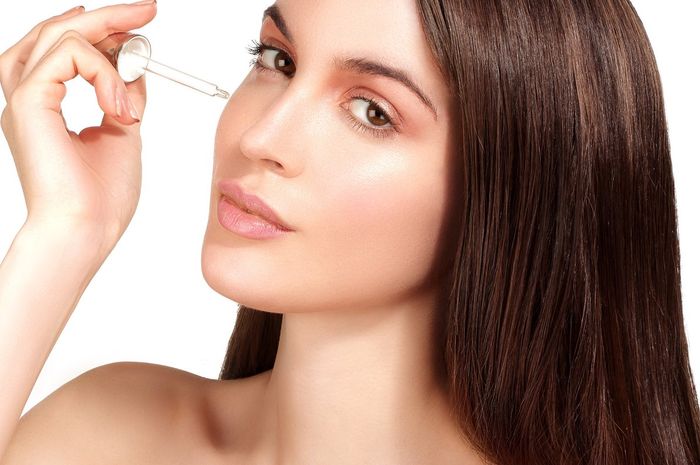 Tren Skincare 2023, Beauty Hacks Layering Serum akan Diminati - Stylo