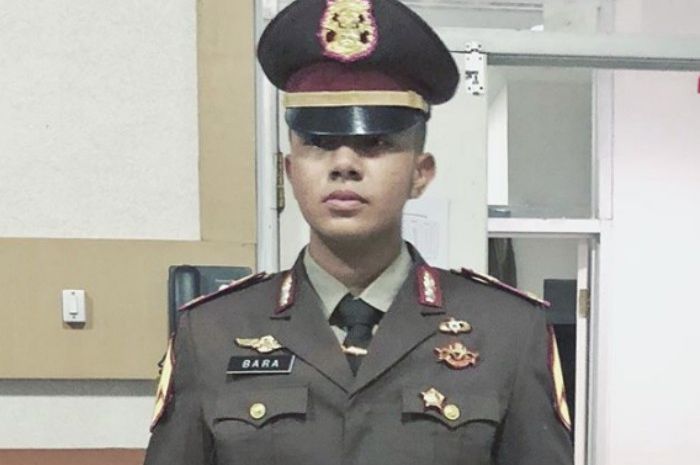 Umay Shahab Main Film ‘Pohon Terkenal’ yang Bercerita Tentang Akpol ...