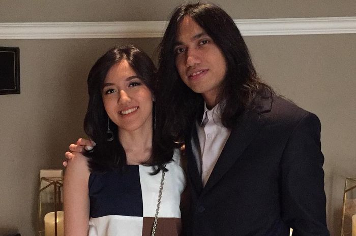 Satu Tahun Pacaran, Ify Alyssa Rayakan Anniversary di Restoran Pizza ... Satu Tahun Pacaran, Ify Alyssa Rayakan Anniversary di Restoran Pizza ...