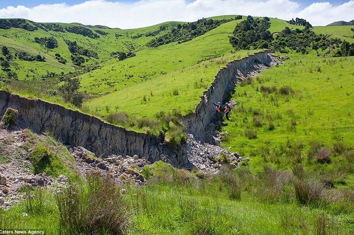 Punya Segudang Misteri, Berikut ini Fakta Menarik Tembok Raksasa ...