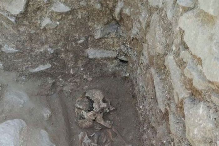 Kisah di Balik Penemuan Kerangka 'Vampir', Arkeolog Ketakutan dan ... Kisah di Balik Penemuan Kerangka 'Vampir', Arkeolog Ketakutan dan ...