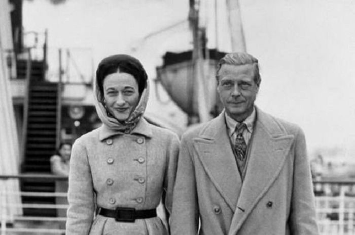 Skandalnya Pecah di Halaman Surat Kabar Inggris, Raja Edward VIII pun ...