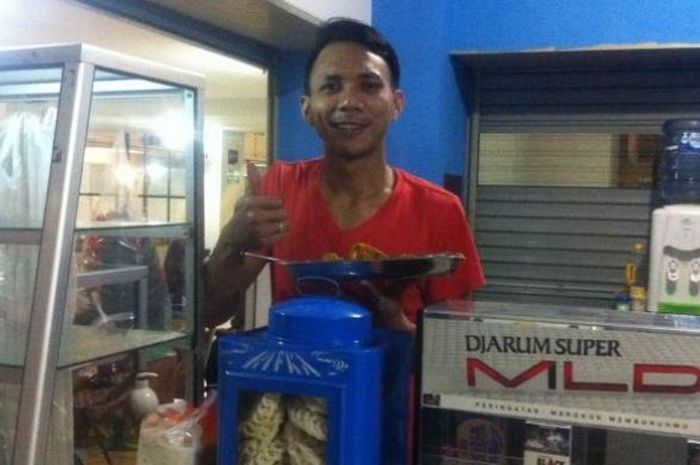 Gagal Jadi Artis Hingga Pernah Bangkrut, Kehidupan Briptu Norman Kamaru ...