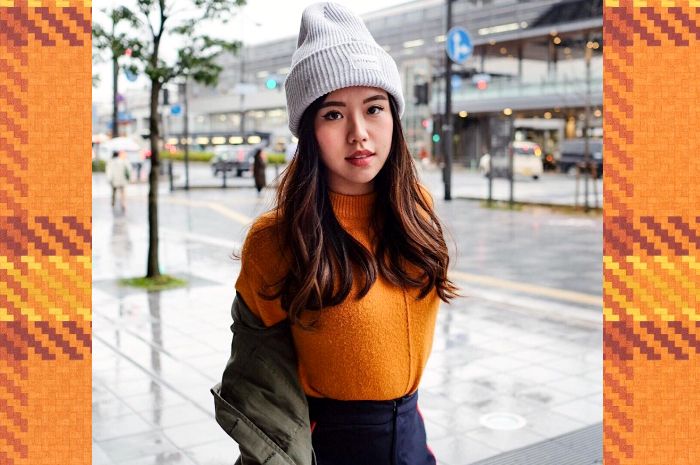 Inspirasi OOTD Kece ala Titan Tyra yang Cocok untuk Musim Hujan - Stylo
