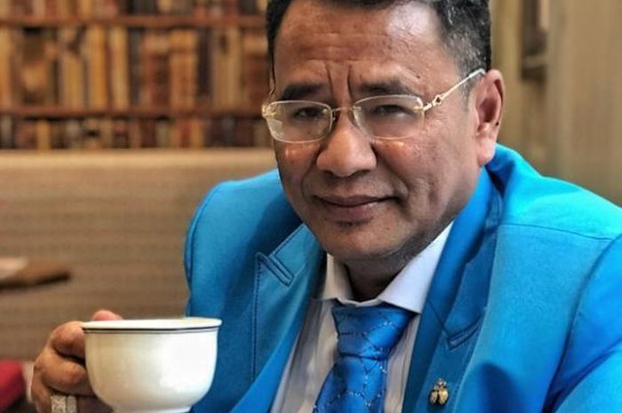 Dulu Kerap Dicubit Oleh Hotman Paris, Pria Ini Sekarang Jadi Orang ... Dulu Kerap Dicubit Oleh Hotman Paris, Pria Ini Sekarang Jadi Orang ...