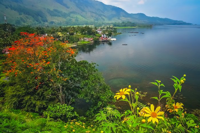 Menjelajahi Pulau Samosir, Jantung Budaya Batak Toba - Semua Halaman ...