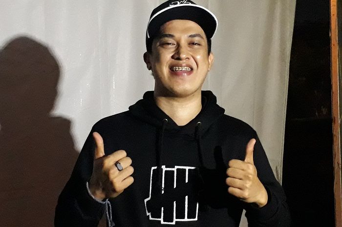 Lama Tak Terdengar, Rija Abbas akan Kembali ke Industri Musik