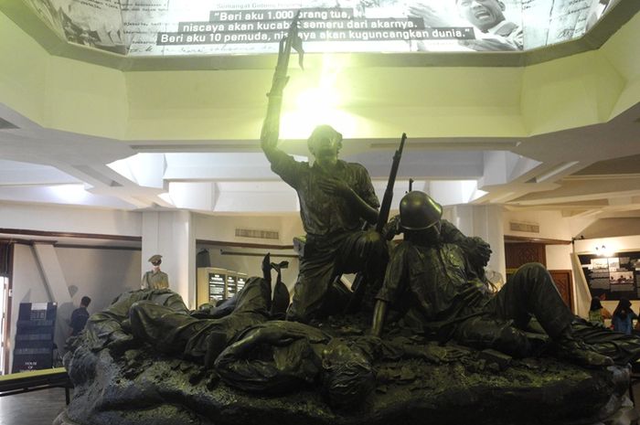 Mengenang Pertempuran 10 November di Museum Sepuluh November Surabaya ...