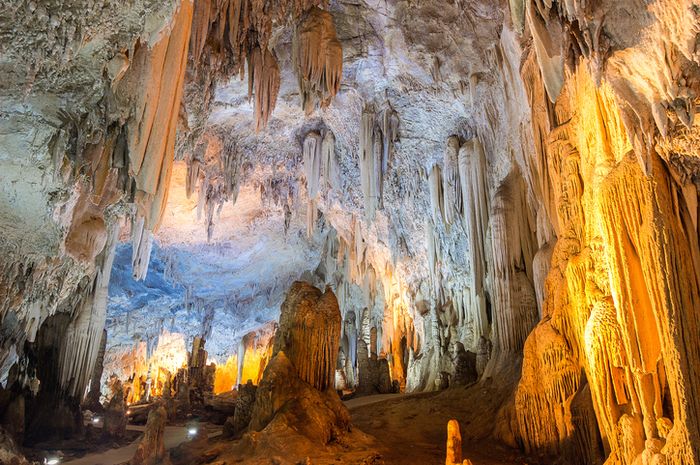 Stalagmit di Gua Iran Ungkap Kejatuhan Kekaisaran Mesopotamia Pertama ...
