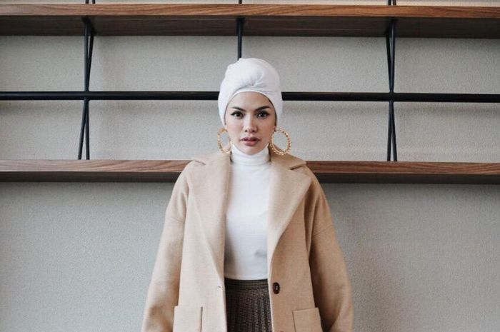 Terang-terangan Lepas Hijab, Nikita Mirzani Ungkap Alasannya! - Nova Terang-terangan Lepas Hijab, Nikita Mirzani Ungkap Alasannya! - Nova