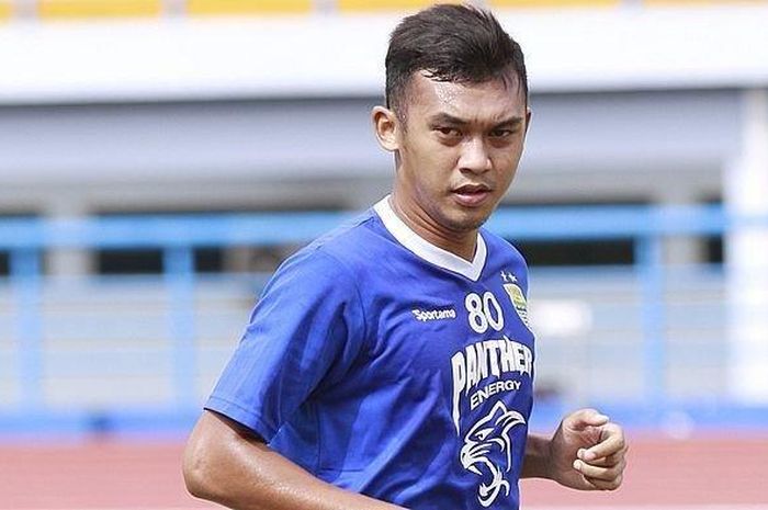 Gelandang Persib Bandung Ini Merasa Nyaman dengan Sosok Omid Nazari ...