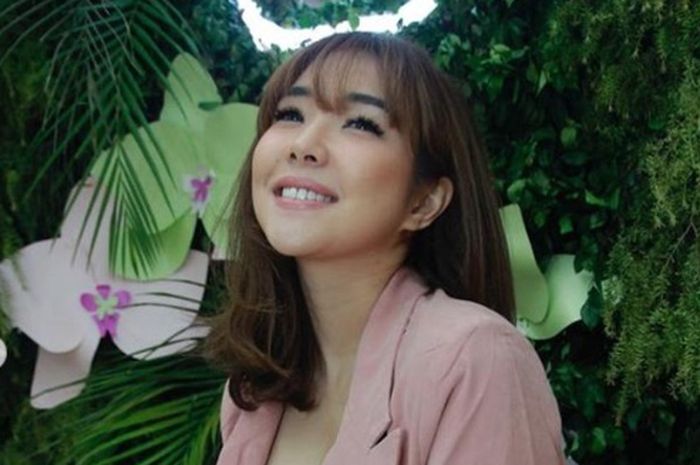 Mangkir dari Pemeriksaan Kasus Video Syur, Gisel Justru Unggah Foto Endorse Pakai Tanktop dan ...