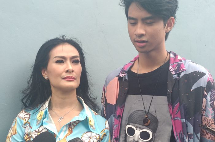 Mau Jadi Pacar Devano? Ini Syaratnya dari Iis Dahlia