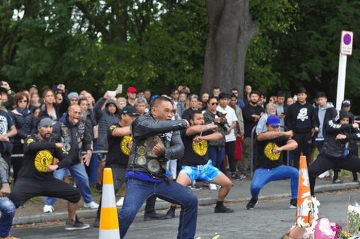 Kawal Umat Muslim yang Hendak Shalat Jumat, Geng Motor Selandia Baru ...